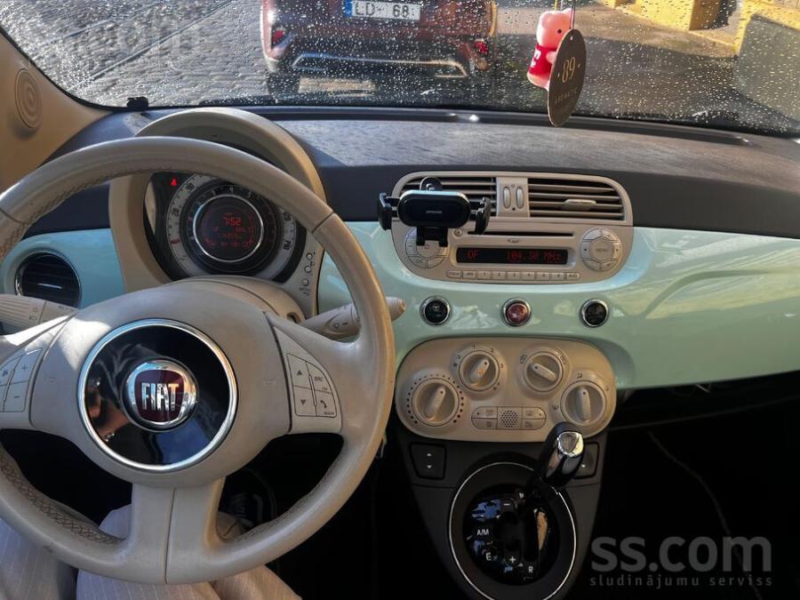 Green Fiat 500 2014 in Riga, with an engine capacity of 1.20 L and mileage of 113 thousand km for 5200 €, photo 8 on AUTOMOTO.COM.LV