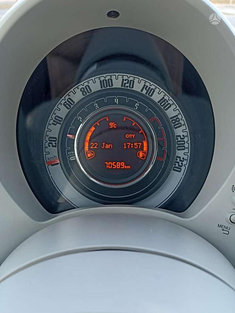 Zaļš Fiat 500 2021 Viļņa, ar dzinēja tilpumu 1.00 L un nobraukumu 71 tūkst. km par 7000 €, foto 16 vietnē AUTOMOTO.COM.LV