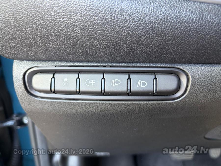 Zaļš Fiat 500 2022 Tallina, ar dzinēja tilpumu 0.00 L un nobraukumu 10 tūkst. km par 19990 €, foto 14 vietnē AUTOMOTO.COM.LV