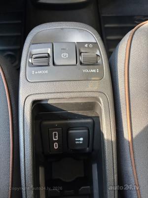 Zaļš Fiat 500 2022 Tallina, ar dzinēja tilpumu 0.00 L un nobraukumu 10 tūkst. km par 19990 €, foto 16 vietnē AUTOMOTO.COM.LV