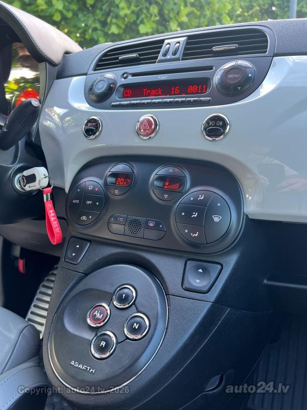 Grey Fiat 500 2010 in Tallinn, with an engine capacity of 1.40 L and mileage of 161 thousand km for 5200 €, photo 8 on AUTOMOTO.COM.LV