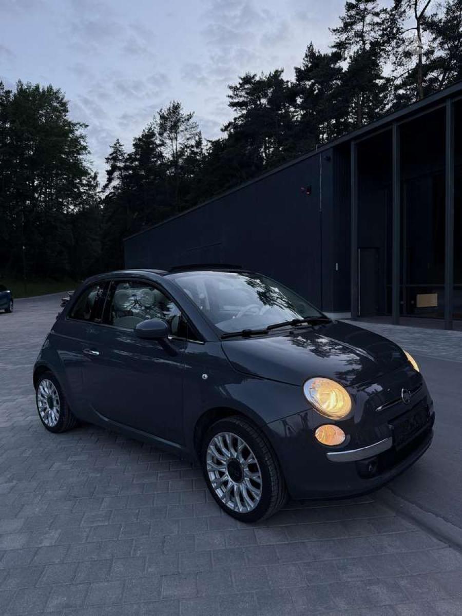 Grey Fiat 500 2011 in Kaunas, with an engine capacity of 1.24 L and mileage of 165 thousand km for 7200 €, photo 8 on AUTOMOTO.COM.LV