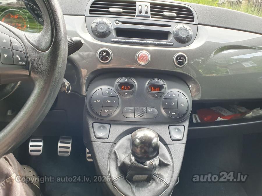 Pelēks Fiat 500 2014 Rīga, ar dzinēja tilpumu 1.30 L un nobraukumu 108 tūkst. km par 6900 €, foto 10 vietnē AUTOMOTO.COM.LV
