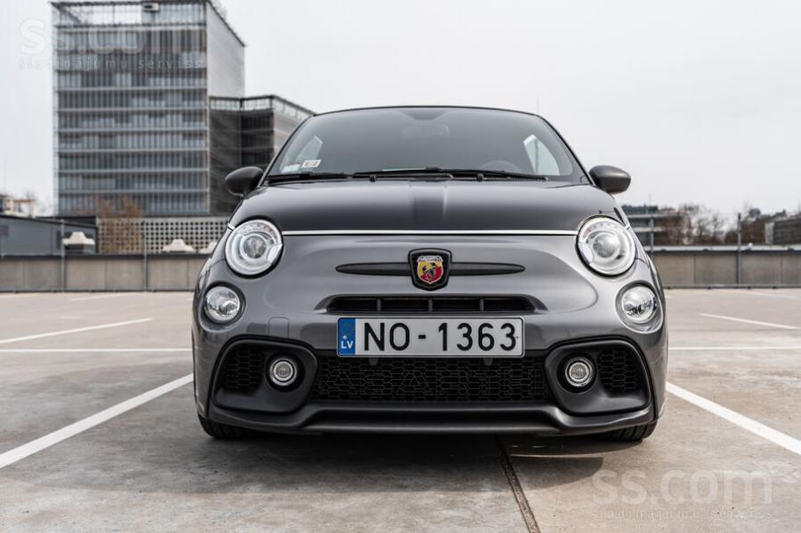 Pelēks Fiat 500 2018 Gulbene, ar dzinēja tilpumu 1.40 L un nobraukumu 50 tūkst. km par 24000 €, foto 22 vietnē AUTOMOTO.COM.LV