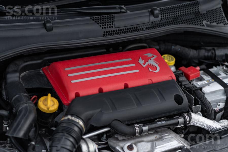 Pelēks Fiat 500 2018 Gulbene, ar dzinēja tilpumu 1.40 L un nobraukumu 50 tūkst. km par 24000 €, foto 25 vietnē AUTOMOTO.COM.LV
