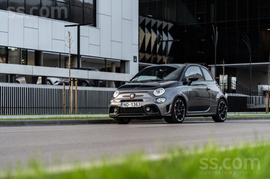 Grey Fiat 500 2018 in Gulbene, with an engine capacity of 1.40 L and mileage of 50 thousand km for 24000 €, photo 12 on AUTOMOTO.COM.LV