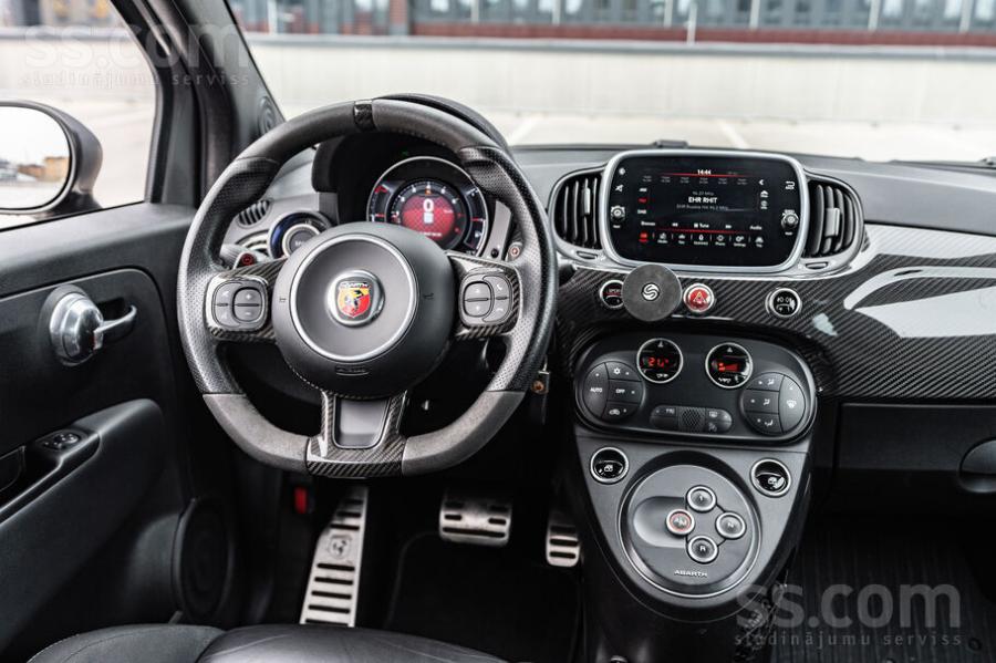 Grey Fiat 500 2018 in Gulbene, with an engine capacity of 1.40 L and mileage of 50 thousand km for 24000 €, photo 16 on AUTOMOTO.COM.LV