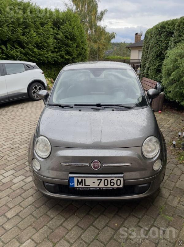 Pelēks Fiat 500 2010 Rīga, ar dzinēja tilpumu 1.20 L un nobraukumu 156 tūkst. km par 3200 €, foto 3 vietnē AUTOMOTO.COM.LV