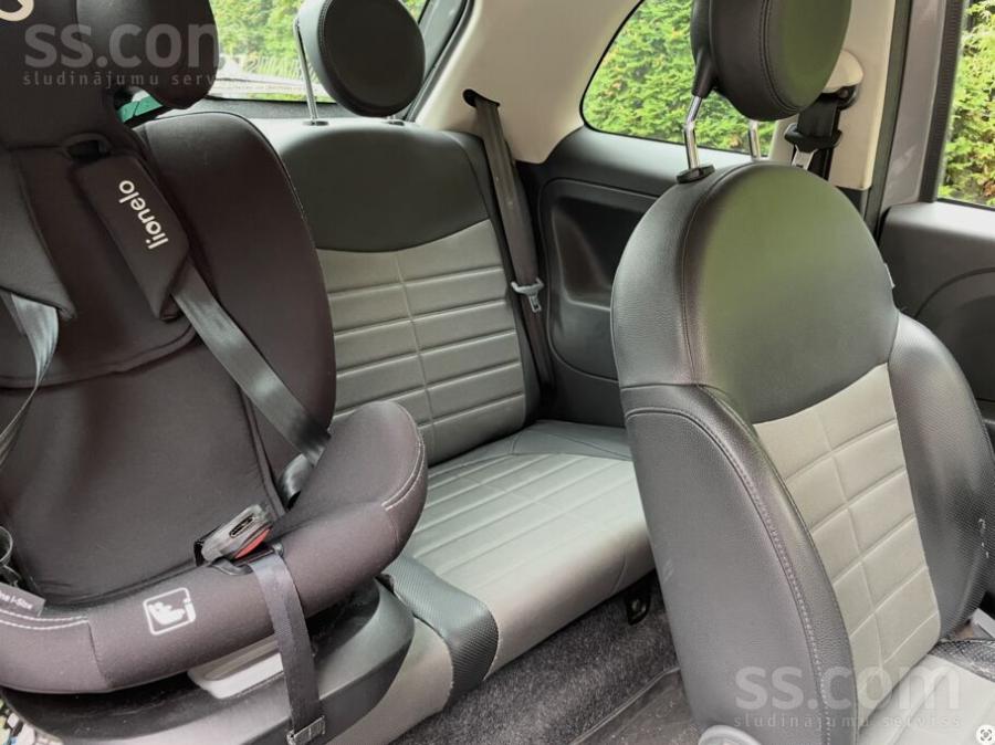 Grey Fiat 500 2010 in Riga, with an engine capacity of 1.20 L and mileage of 156 thousand km for 3200 €, photo 10 on AUTOMOTO.COM.LV