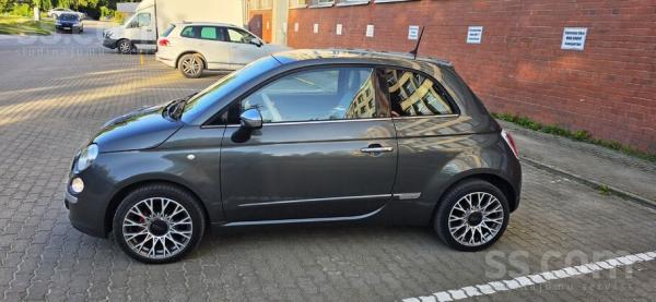 Grey Fiat 500 2013 in Riga, with an engine capacity of 1.20 L and mileage of 41 thousand km for 4900 €, photo 5 on AUTOMOTO.COM.LV