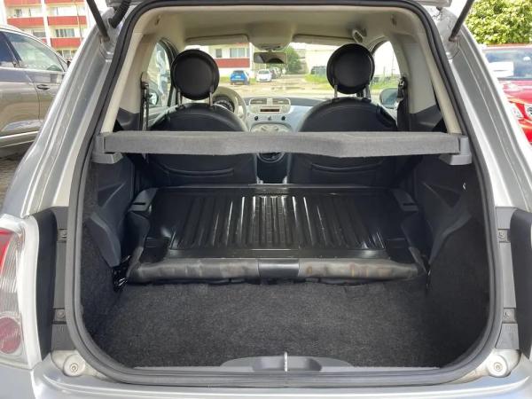 Grey Fiat 500 2008 in Talsi, with an engine capacity of 1.20 L and mileage of 215 thousand km for 3200 €, photo 5 on AUTOMOTO.COM.LV