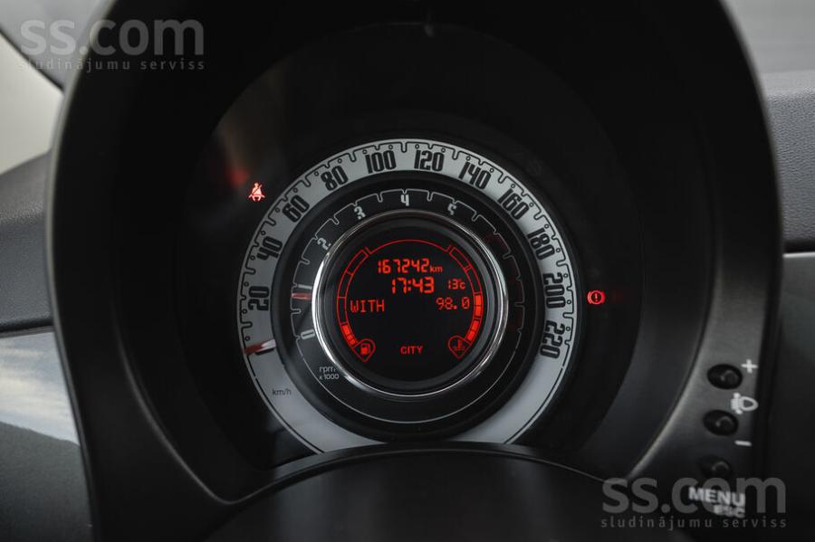 Pelēks Fiat 500 2013 Jelgava, ar dzinēja tilpumu 0.90 L un nobraukumu 167 tūkst. km par 4000 €, foto 18 vietnē AUTOMOTO.COM.LV