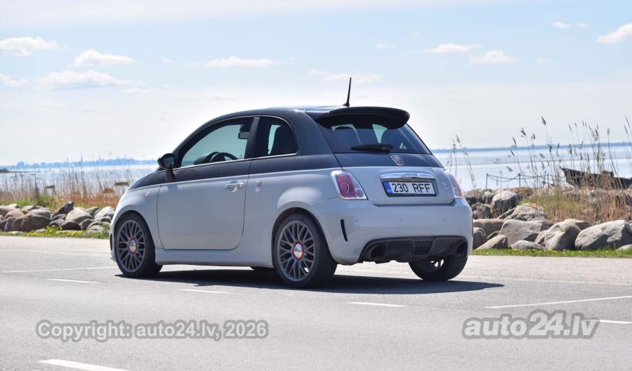 Grey Fiat 500 2014 in Tallinn, with an engine capacity of 1.40 L and mileage of 152 thousand km for 10900 €, photo 5 on AUTOMOTO.COM.LV