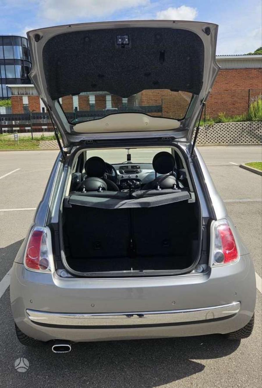 Grey Fiat 500 2015 in Kaunas, with an engine capacity of 1.37 L and mileage of 49 thousand km for 6290 €, photo 10 on AUTOMOTO.COM.LV