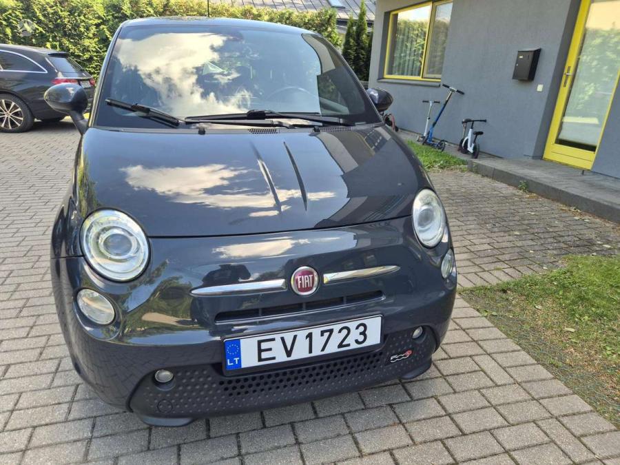 Grey Fiat 500 2016 in Kaunas, with an engine capacity of 0.00 L and mileage of 100 thousand km for 6100 €, photo 16 on AUTOMOTO.COM.LV