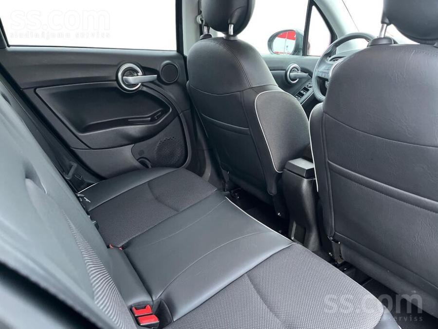 Pelēks Fiat 500 2017 Rīga, ar dzinēja tilpumu 1.40 L un nobraukumu 86 tūkst. km par 10990 €, foto 8 vietnē AUTOMOTO.COM.LV