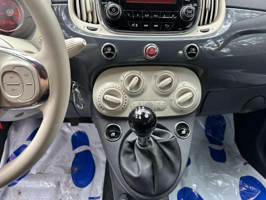 Pelēks Fiat 500 2017 Viļņa, ar dzinēja tilpumu 1.24 L un nobraukumu 92 tūkst. km par 7000 €, foto 17 vietnē AUTOMOTO.COM.LV