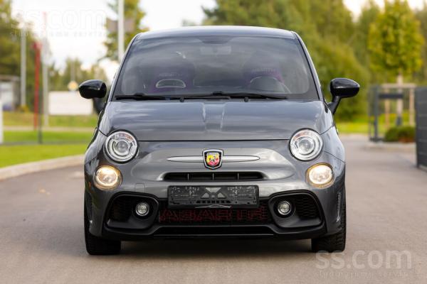 Grey Fiat 500 2017 in Jelgava, with an engine capacity of 1.40 L and mileage of 0 thousand km for 12500 €, photo 3 on AUTOMOTO.COM.LV