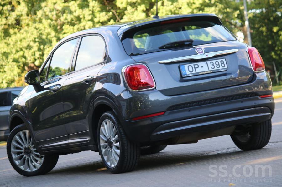 Pelēks Fiat 500 2018 Rīga, ar dzinēja tilpumu 1.40 L un nobraukumu 111 tūkst. km par 9990 €, foto 5 vietnē AUTOMOTO.COM.LV