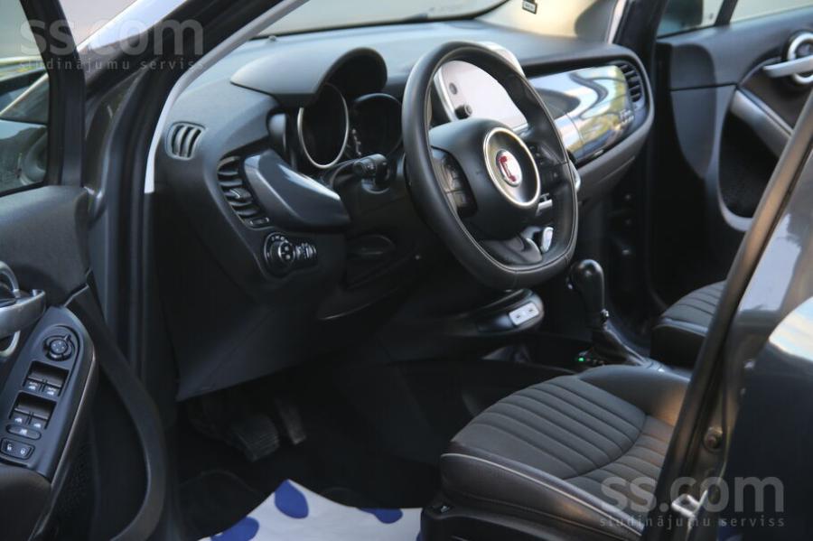 Pelēks Fiat 500 2018 Rīga, ar dzinēja tilpumu 1.40 L un nobraukumu 111 tūkst. km par 9990 €, foto 8 vietnē AUTOMOTO.COM.LV