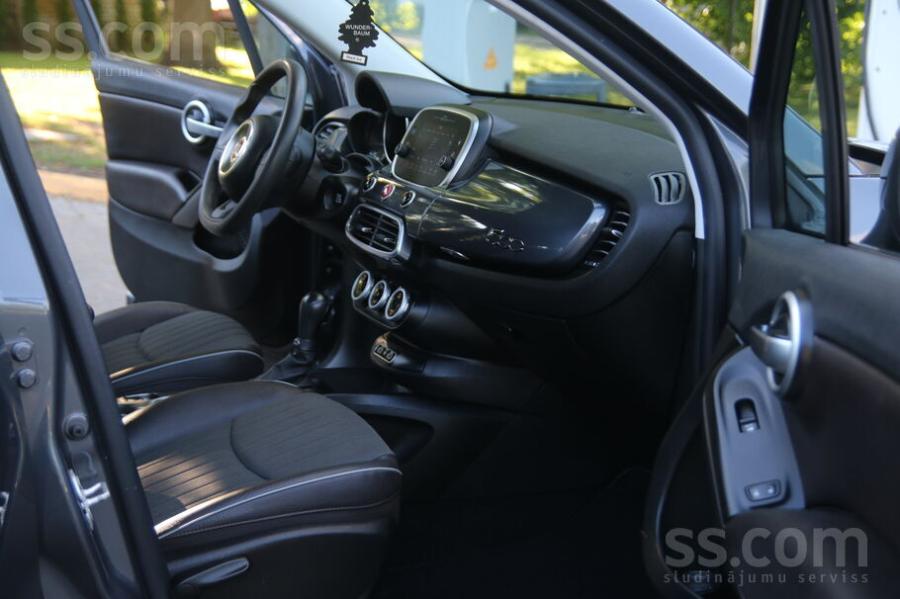 Pelēks Fiat 500 2018 Rīga, ar dzinēja tilpumu 1.40 L un nobraukumu 111 tūkst. km par 9990 €, foto 16 vietnē AUTOMOTO.COM.LV