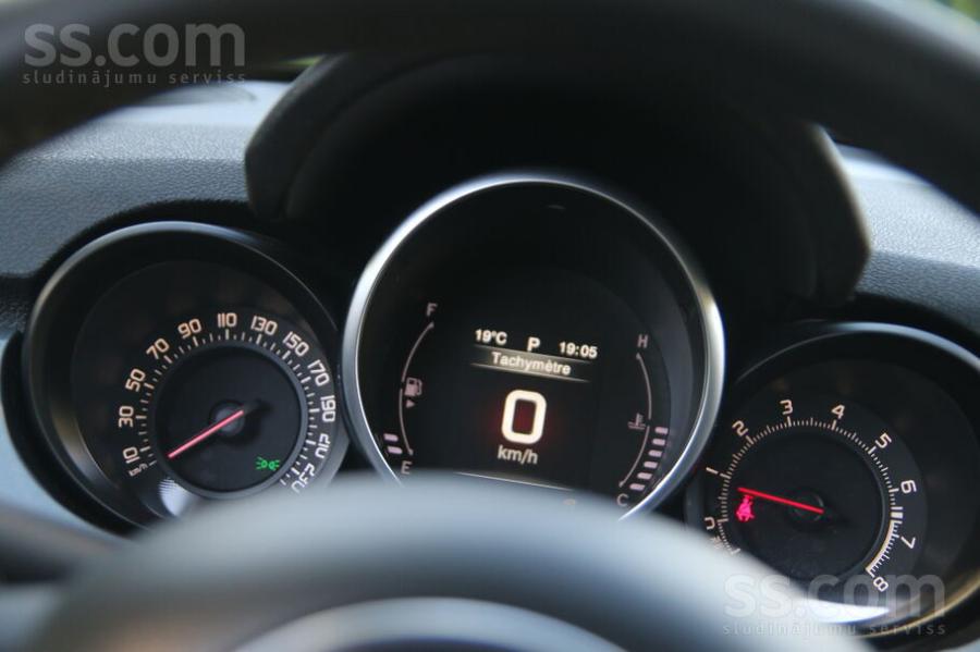 Pelēks Fiat 500 2018 Rīga, ar dzinēja tilpumu 1.40 L un nobraukumu 111 tūkst. km par 9990 €, foto 24 vietnē AUTOMOTO.COM.LV