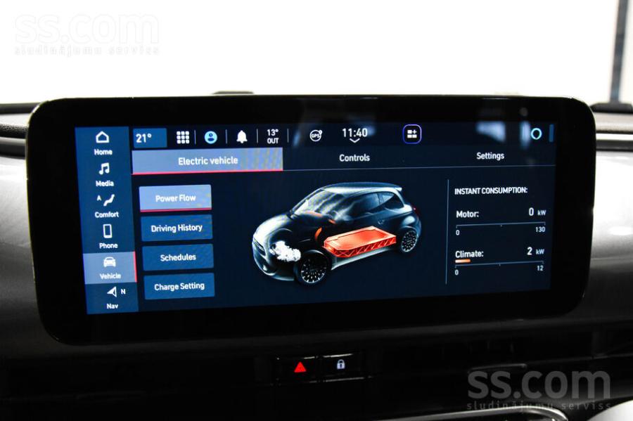 Grey Fiat 500 2022 in Riga, with an engine capacity of 1.20 L and mileage of 100 thousand km for 16990 €, photo 26 on AUTOMOTO.COM.LV