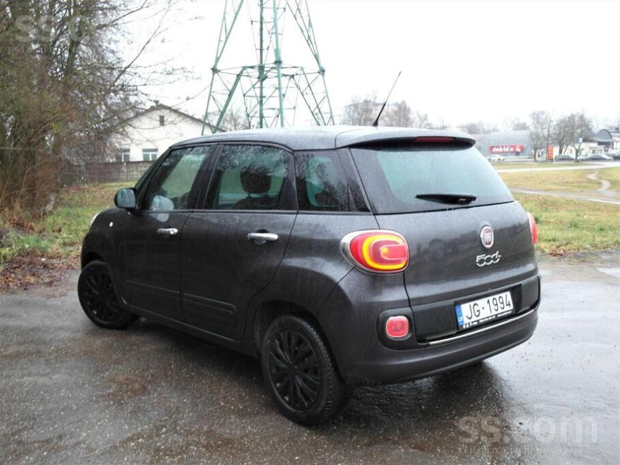 Grey Fiat 500 2013 in Riga, with an engine capacity of 1.30 L and mileage of 128 thousand km for 3650 €, photo 3 on AUTOMOTO.COM.LV