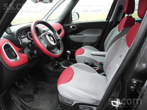 Pelēks Fiat 500 2013 Rīga, ar dzinēja tilpumu 1.30 L un nobraukumu 128 tūkst. km par 3650 €, foto 6 vietnē AUTOMOTO.COM.LV