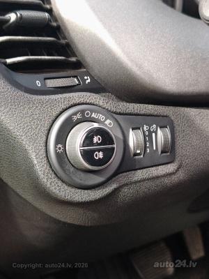 Fiat 500 2015 in Tallinn, with an engine capacity of 1.40 L and mileage of 135 thousand km for 8490 €, photo 11 on AUTOMOTO.COM.LV