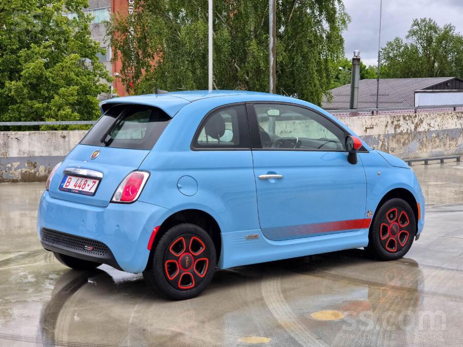 Фиат 500 2016 в Рига, объемом двигателя 1.40 л и пробегом 52 тыс. км за 9990 €, фото 5 на AUTOMOTO.COM.LV
