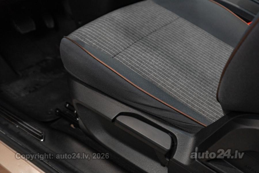 Fiat 500 2021 in Riga, with an engine capacity of 0.00 L and mileage of 61 thousand km for 17000 €, photo 17 on AUTOMOTO.COM.LV