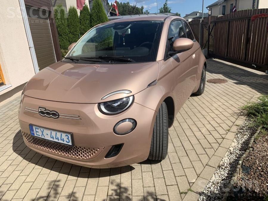 Fiat 500 2022 in Riga, with an engine capacity of 1.40 L and mileage of 84 thousand km for 15150 €, photo 3 on AUTOMOTO.COM.LV