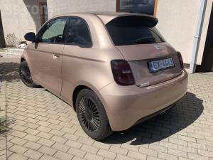 Fiat 500 2022 in Riga, with an engine capacity of 1.40 L and mileage of 84 thousand km for 15150 €, photo 4 on AUTOMOTO.COM.LV