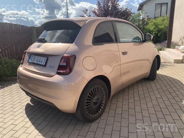 Фиат 500 2022 в Рига, объемом двигателя 1.40 л и пробегом 84 тыс. км за 15150 €, фото 4 на AUTOMOTO.COM.LV