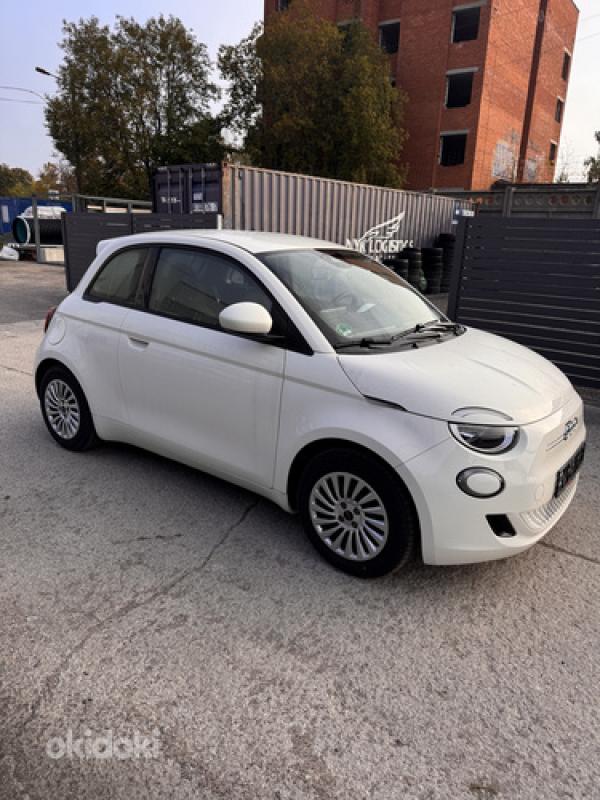 Fiat 500 2023 Tallina, ar dzinēja tilpumu 43.00 L un nobraukumu 12 tūkst. km par 17900 €, foto 3 vietnē AUTOMOTO.COM.LV