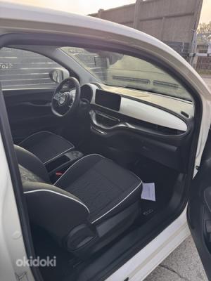 Fiat 500 2023 Tallina, ar dzinēja tilpumu 43.00 L un nobraukumu 12 tūkst. km par 17900 €, foto 10 vietnē AUTOMOTO.COM.LV