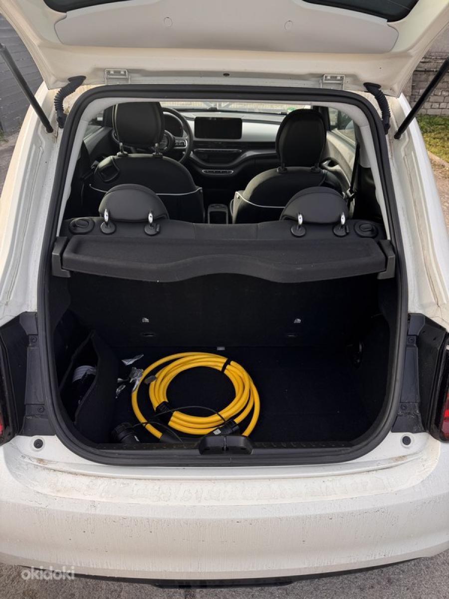 Fiat 500 2023 Tallina, ar dzinēja tilpumu 43.00 L un nobraukumu 12 tūkst. km par 17900 €, foto 23 vietnē AUTOMOTO.COM.LV