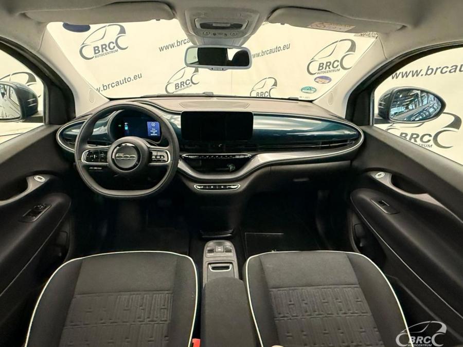 Fiat 500 2023 in Vilnius, with an engine capacity of 0.00 L and mileage of 3 thousand km for 14900 €, photo 4 on AUTOMOTO.COM.LV
