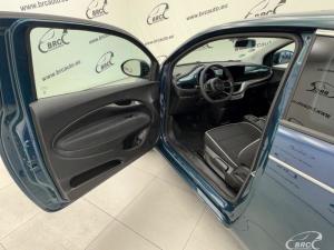 Fiat 500 2023 in Vilnius, with an engine capacity of 0.00 L and mileage of 3 thousand km for 14900 €, photo 6 on AUTOMOTO.COM.LV