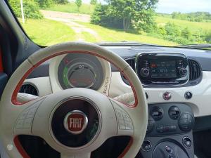 Oranžs Fiat 500 2017 Viļņa, ar dzinēja tilpumu 0.00 L un nobraukumu 96 tūkst. km par 5900 €, foto 15 vietnē AUTOMOTO.COM.LV