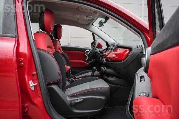Red Fiat 500 2015 in Riga, with an engine capacity of 1.40 L and mileage of 0 thousand km for 8500 €, photo 11 on AUTOMOTO.COM.LV