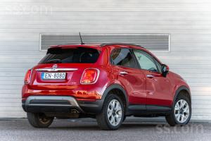 Red Fiat 500 2015 in Riga, with an engine capacity of 1.40 L and mileage of 0 thousand km for 8350 €, photo 6 on AUTOMOTO.COM.LV