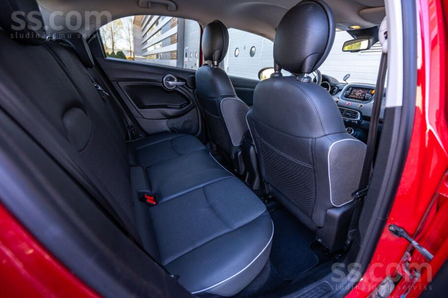 Red Fiat 500 2015 in Riga, with an engine capacity of 1.40 L and mileage of 0 thousand km for 8350 €, photo 19 on AUTOMOTO.COM.LV