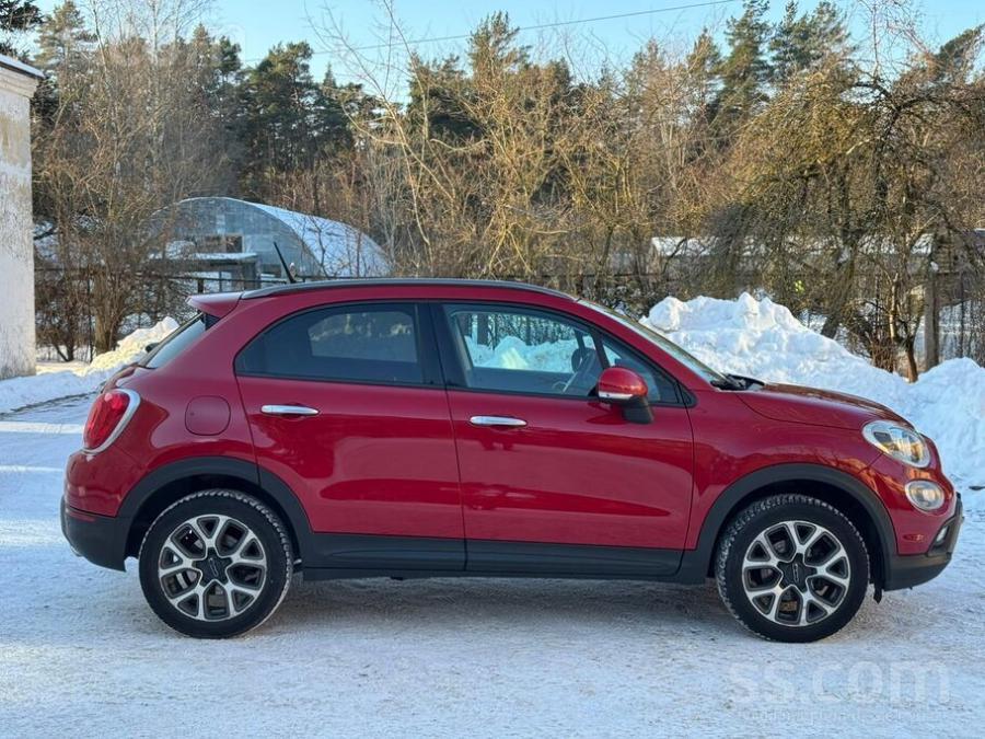 Red Fiat 500 2016 in Riga, with an engine capacity of 1.40 L and mileage of 121 thousand km for 8500 €, photo 6 on AUTOMOTO.COM.LV