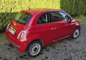 Red Fiat 500 2009 in Kaisiadorys, with an engine capacity of 1.24 L and mileage of 185 thousand km for 2500 €, photo 8 on AUTOMOTO.COM.LV