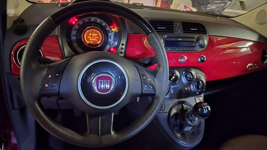 Red Fiat 500 2009 in Kaisiadorys, with an engine capacity of 1.24 L and mileage of 185 thousand km for 2500 €, photo 12 on AUTOMOTO.COM.LV