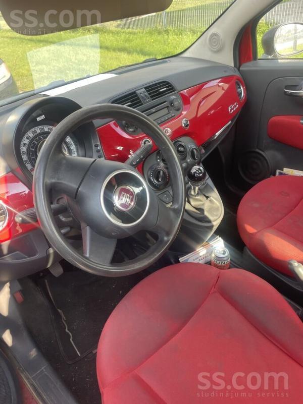 Red Fiat 500 2009 in Kuldiga, with an engine capacity of 1.20 L and mileage of 296 thousand km for 500 €, photo 5 on AUTOMOTO.COM.LV
