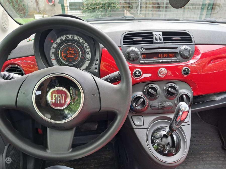 Red Fiat 500 2010 in Kaunas, with an engine capacity of 1.24 L and mileage of 150 thousand km for 3800 €, photo 12 on AUTOMOTO.COM.LV