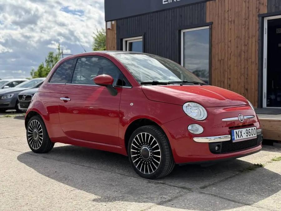 Red Fiat 500 2010 in Riga, with an engine capacity of 1.20 L and mileage of 36 thousand km for 4400 €, photo 1 on AUTOMOTO.COM.LV